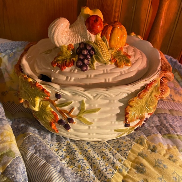 Cracker Barrel | Holiday | New In Box Cornucopia Tureen | Poshmark